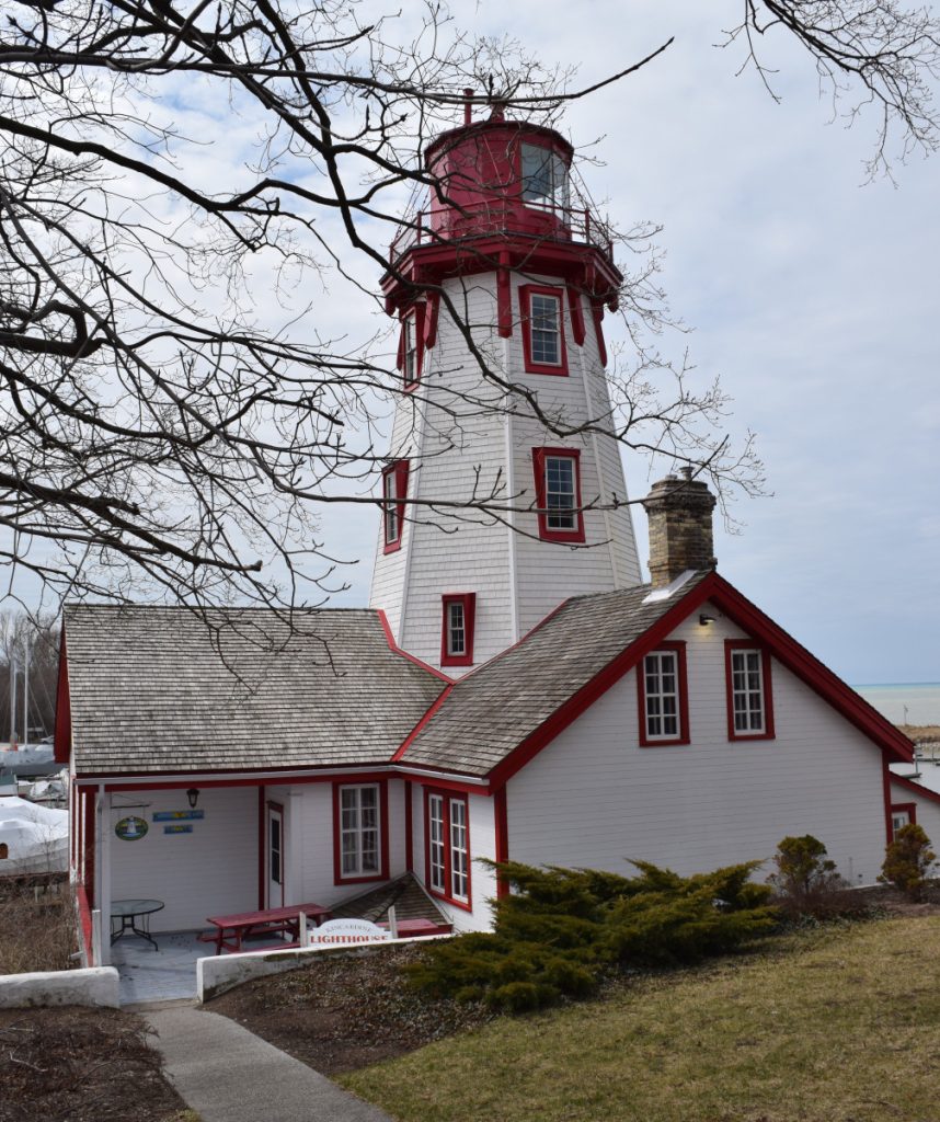 Watcher on Lake Huron – The historic Kincardine Lighthouse – Canadian ...