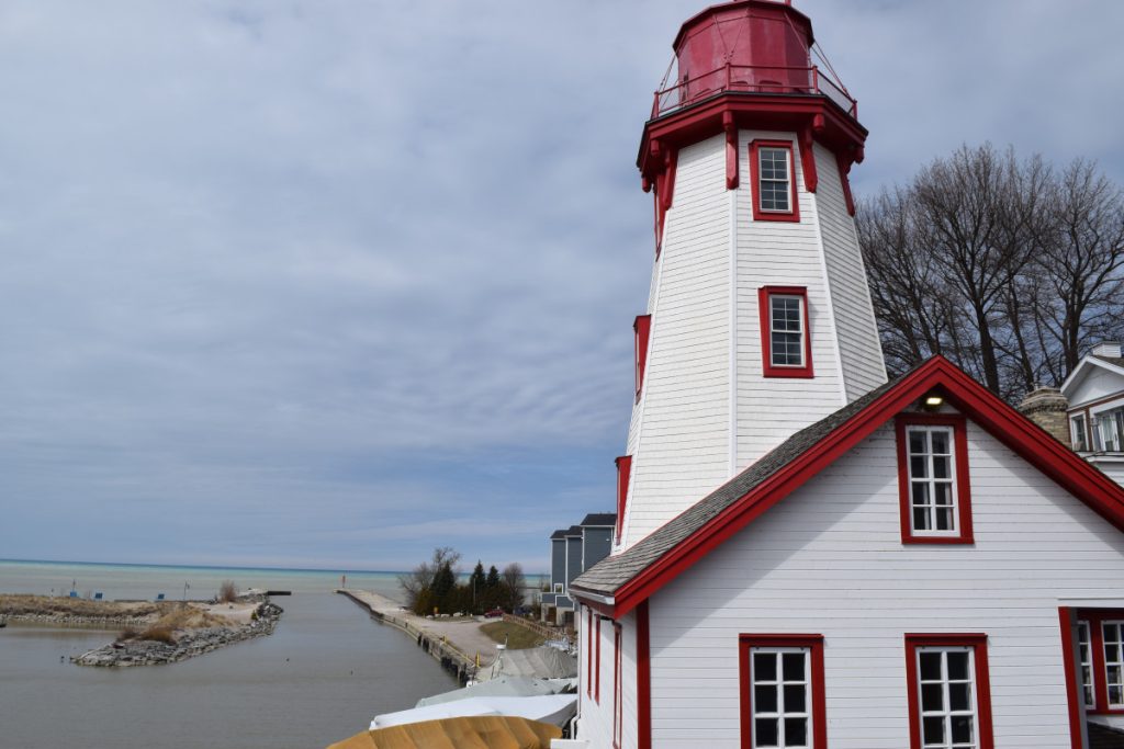Watcher on Lake Huron – The historic Kincardine Lighthouse – Canadian ...